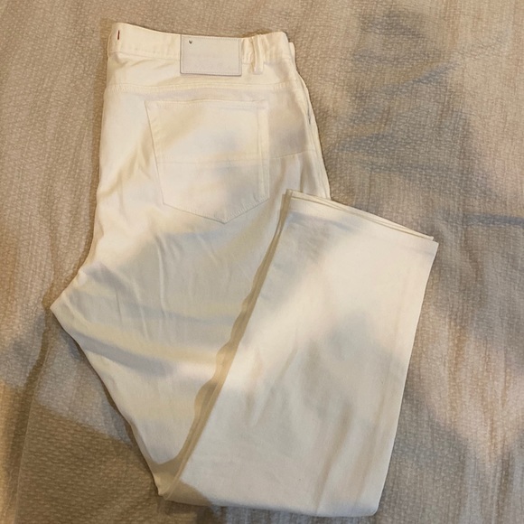 Robert Graham | Jeans | Robert Graham White Jeans With Slight Stretch ...